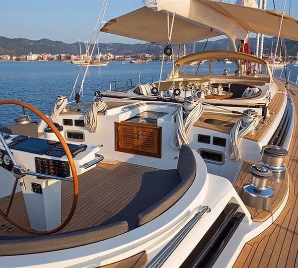 SAVARONA Yacht Charter Details, by CNB | CHARTERWORLD Luxury Superyachts
